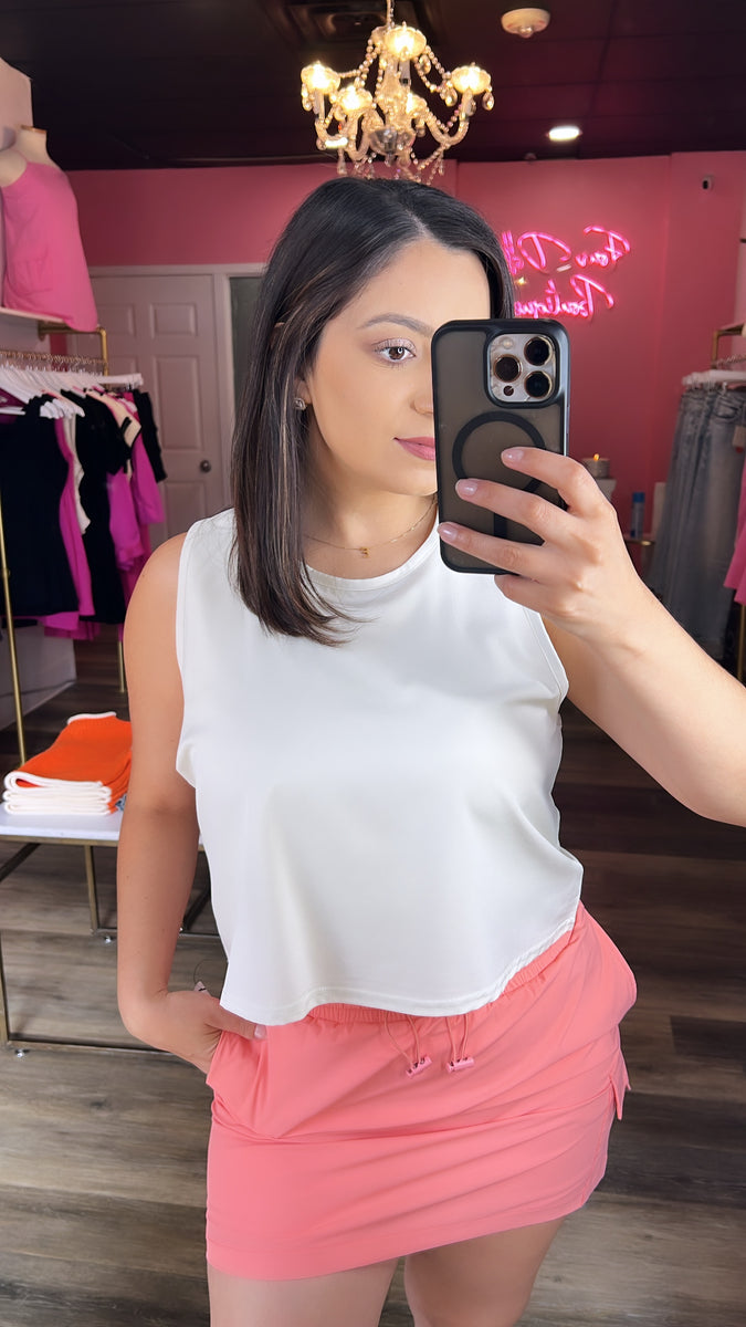 “Inspire” Sand Top – Four Dolls, LLC